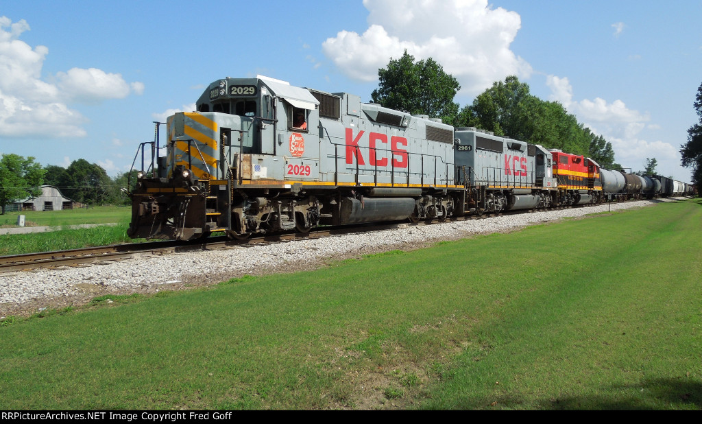 KCS 2029 Northbound